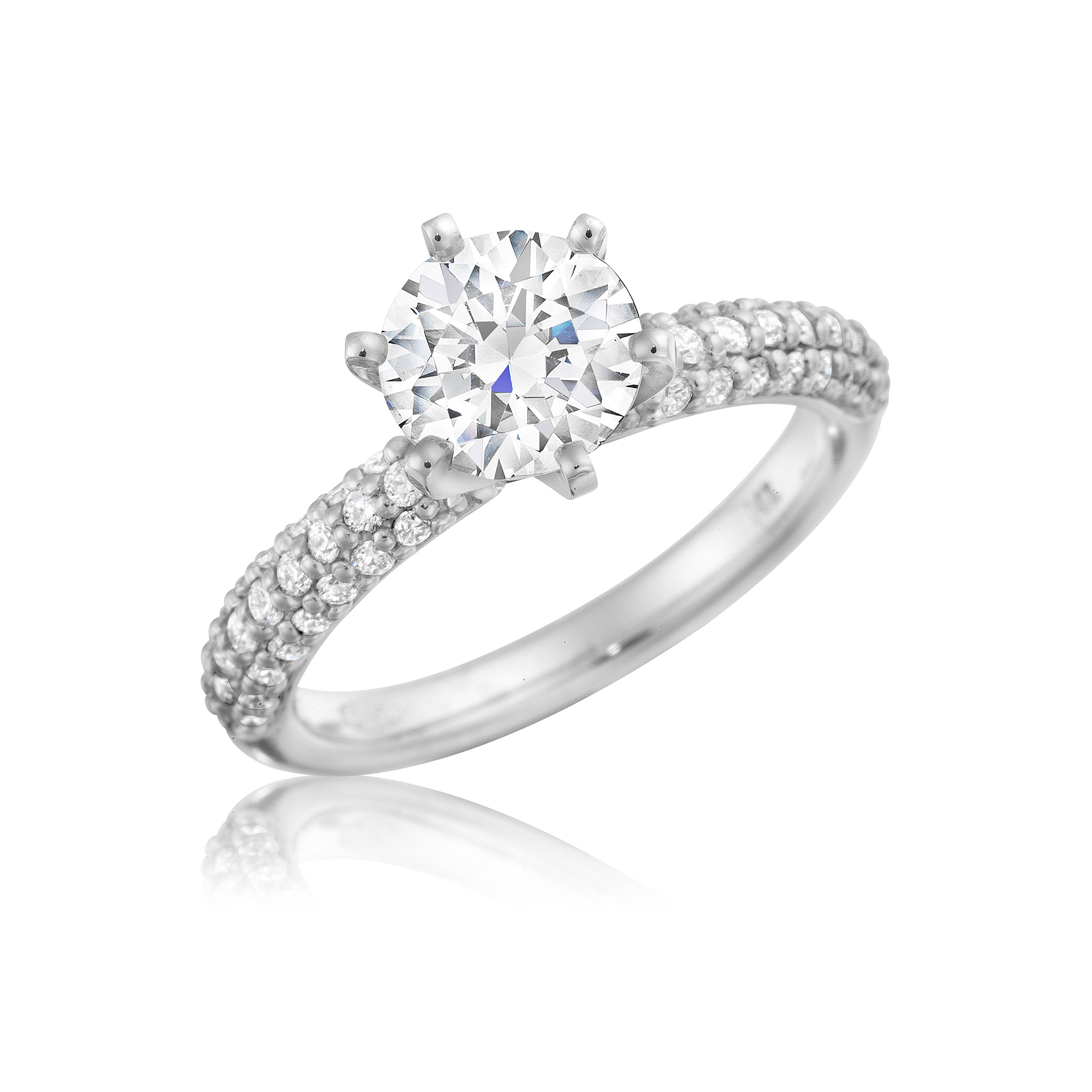 Timeless Diamond Solitaire - Leo Ingwer